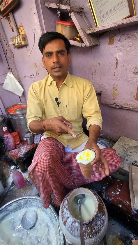 हरिद्वार के Famous पप्पू के छोले भटूरे किस किस को पसंद है Trending