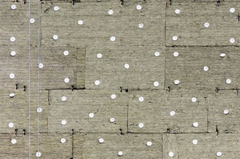 Online Poll Cladding Ban Features Building