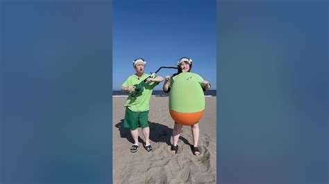 Balloon Popping Dance Challengeしかのこのこのここしたんたんを巨大風船服の中で膨らませながら踊ってみた2