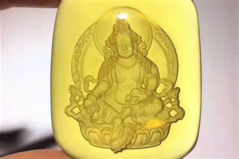 人造琥珀看起来高端大气实际上还是假货