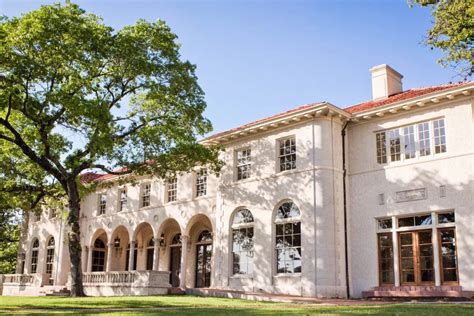 Commodore Perry Estate In Austin Texas