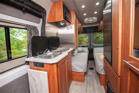 Roadtrek Play Open Concept Roadtrek Class B Rv Class B