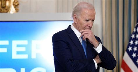 Bernie Sanders Criticizes Joe Bidens Totally Absurd Israel Policy
