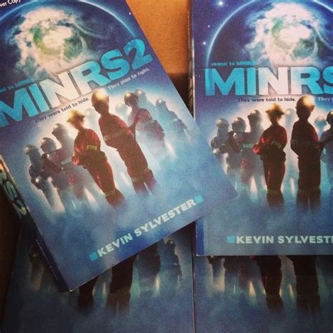 Minrs 1 Sylvester Kevin 9781481440400 Books