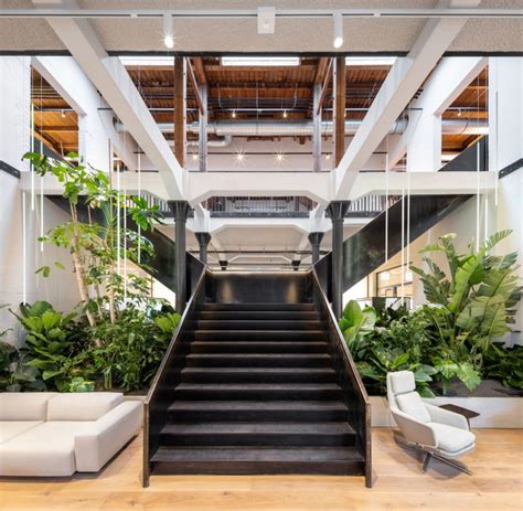 Transformation Adaptivereuse Monument Officedesign Workplacedesign Interiordesign