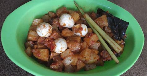 Resep Sambal Goreng Kentang Telor Puyuh Oleh Mpite Cookpad