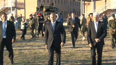 Радев Даването на оръжие на Украйна ще задълбочи дефицита ни на способности задълго Политика