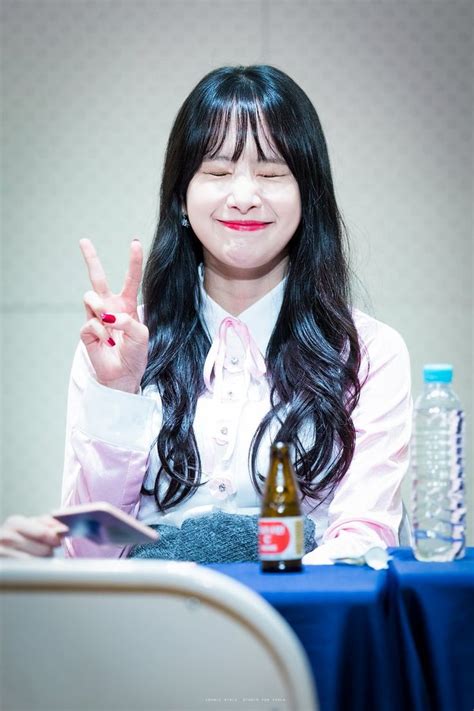 Ghim Trên Girlies