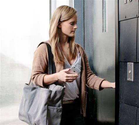 Sesame Smart Lock Fits Over Your Current Dumb Lock Slashgear