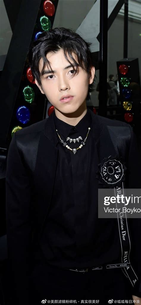 陈飞宇早期生图，雕小王子陈飞宇小王子新浪新闻