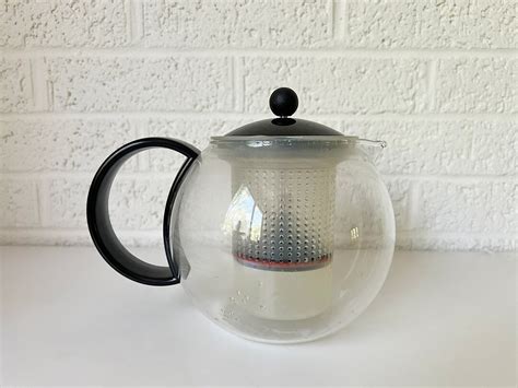 Vintage Bodum Glass Teapot 1 5 Pint Capacity Black Plastic Lid And