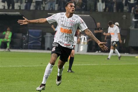Corinthians Pode Vender Gustagol Para Time Da Coreia Do Sul Central