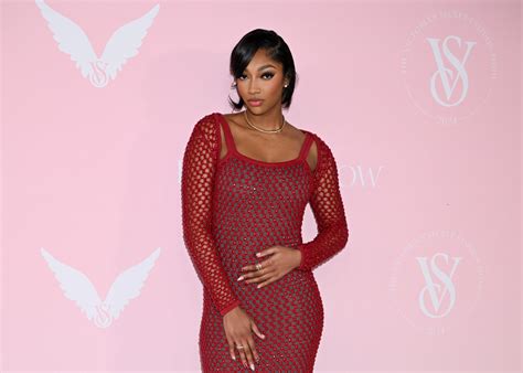 Angel Reese Shares Thanksgiving Message For Her Fans The Spun