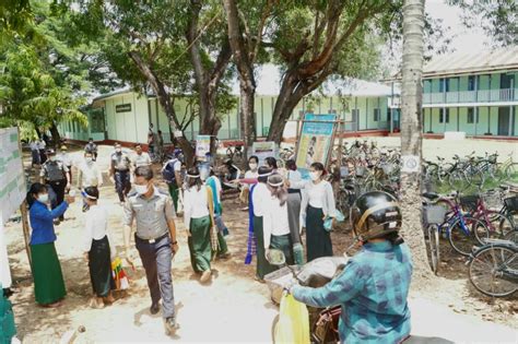 လယ်ဝေးမြို့နယ်တွင် ၂၀၂၁ ၂၀၂၂ ပညာသင်နှစ်၊ အခြေခံပညာကျောင်းများ စတင်ဖွင့