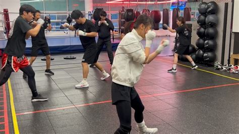 올스타 복싱클럽 그룹복싱정통복싱키즈복싱 여름 너무 좋다 광안리 해변에서 체육관 하고싶다 🥊부산 수영구 올스타복싱클럽 그룹복싱과 정통복싱을 한번에 ⏰운영시간