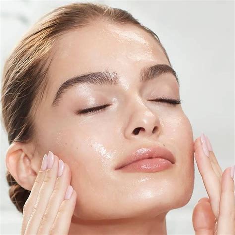 راه های جوان سازی پوست بانوان در خانه معرفی راه ها و بهترین ترفند های