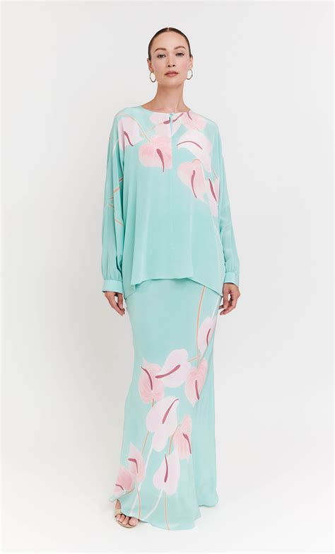 Rina Set Calista Crepe Silk Raeesa