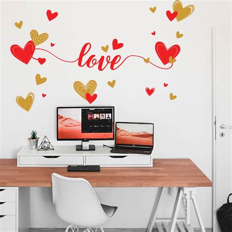 Виниловые наклейки на стены Купить наклейки высокого качества