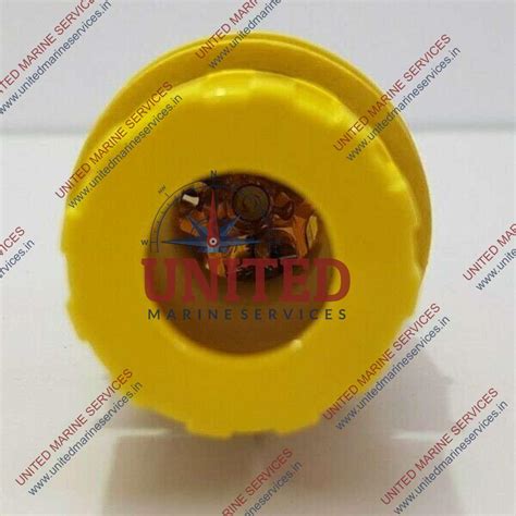 Hubbell Straight Blade Plug Watertight Elastogrip Nema 5 15p Hbl14w47