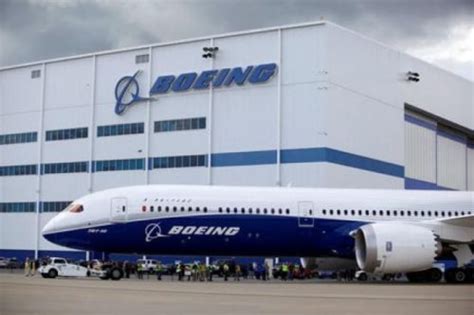 Indonesia Crash Boeing Alerts Pilots Over Fuselage Sensors Ships And Ports