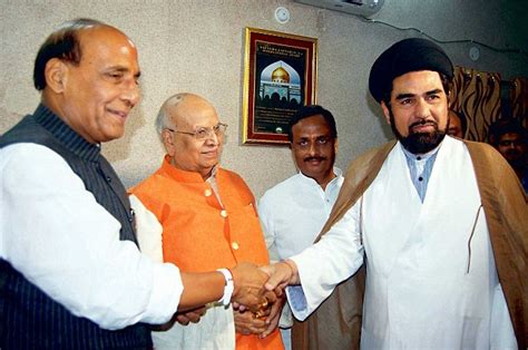 Arvind Kejriwal And Rajnath Singh Court Muslim Clerics In Up Daily
