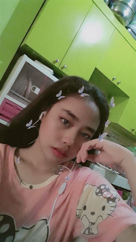 Pin By Sofia Julia Javier On Sofia Javier Hoop Earrings Fashion Sofia