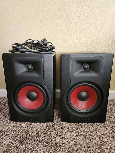 M Audio Bx8 D3 8 Pair Powered Monitor Reverb