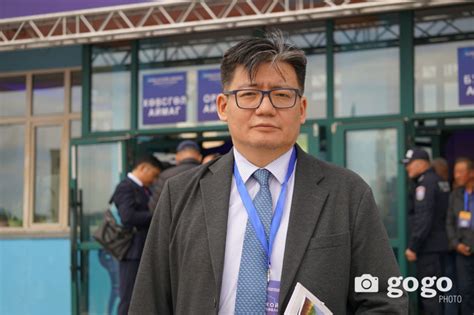 Л Төр Од Бизнес эрхлэгч эмэгтэйчүүдэд 30 100 сая төгрөгийн буцалтгүй тэтгэлэг олгоно