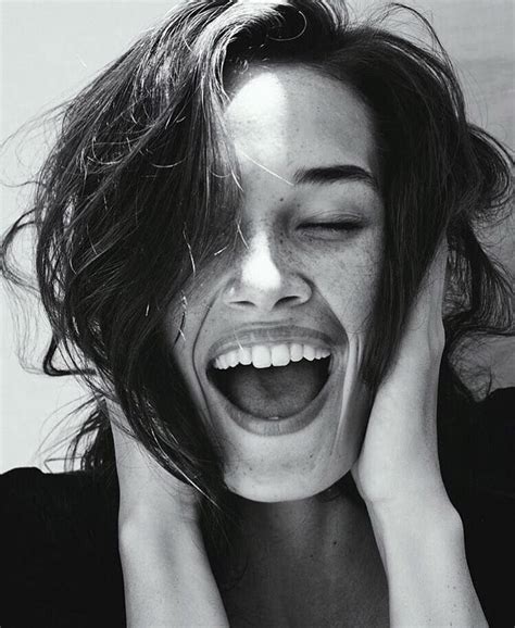 Смеющееся лицо фото и картинки 66 штук