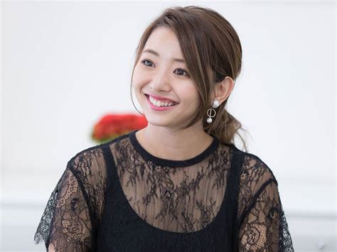 竹脇まりなさんの転身ストーリー｜会社員からヨガ講師、起業家へ：なりたい自分を叶えるために突き進む ヨガジャーナルオンライン