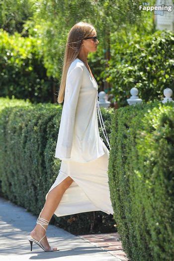 Rosie Huntington Whiteley Rosiehw Nude Onlyfans Page 3 The