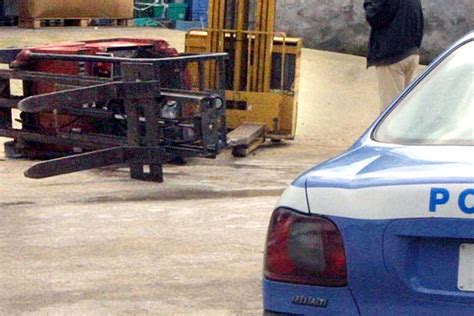 Incidente Sul Lavoro Morto Operaio A Corigliano Rossano
