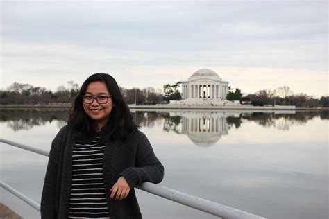 Aqila Listya Putri Medium