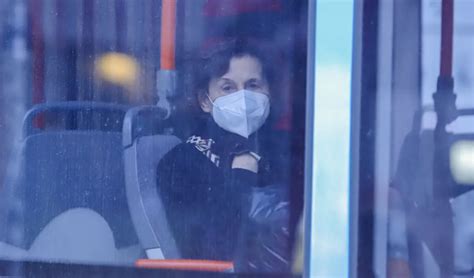 От понеделник грипна епидемия и в София Lupa Bg