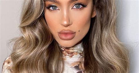 Experts Reveal The 5 Best Ways To Make Your Hair Thicker Gee