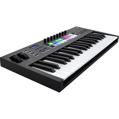 Promo Keyboard Midi Controller Novation Launchkey 37 Mk3 Bmj Jakarta
