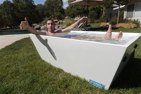 The Benefits Of Ice Baths After Hard Workouts Plunge