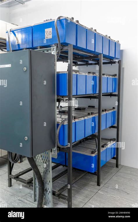 Industrial Electric Ups Backup System With External Batteries Stock