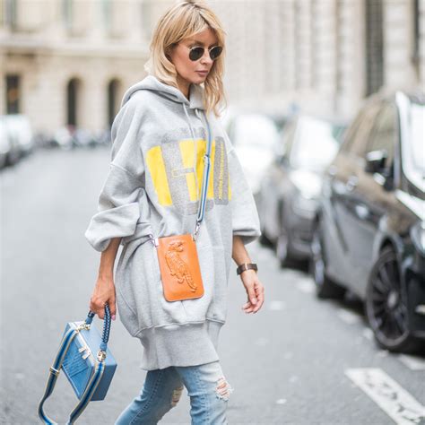 Chic Oversized Jumpers To Live In All Spring