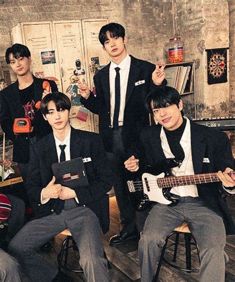 Hyung Line Enha In 2023 Gambar Pacar Foto Kekasih Foto Teman
