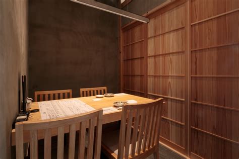 【個室確約 接待・会食プラン】握り鮨やお造り、天ぷら等を含む全8品の豪華懐石コース＋120分飲み放題付き★北新地駅から徒歩2分の好立地！★