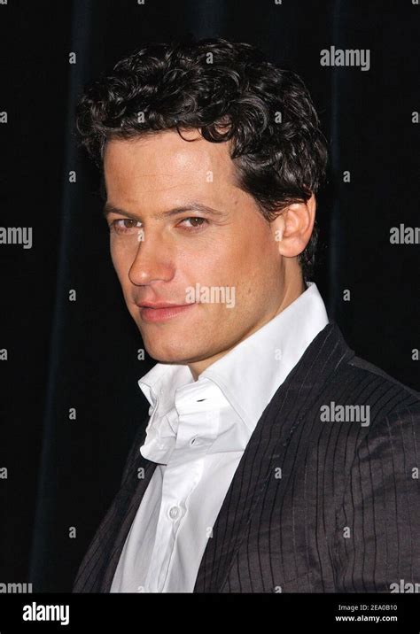 Ioan Gruffud Attends The Fox Press Conference At The 2005 Showest Las
