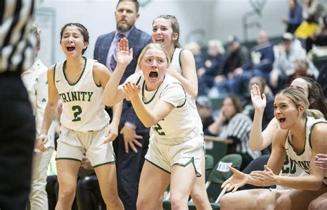Mandy Romans Last Second Leaner Gives Trinity Comeback Victory Over