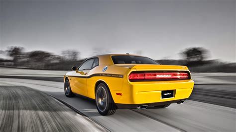 Wallpaper Mobil Dodge Chalenger Srt 392 Terbaru