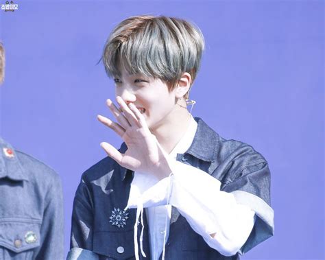 Jisung Nct Nctdream Nct2018 Cre On Pic