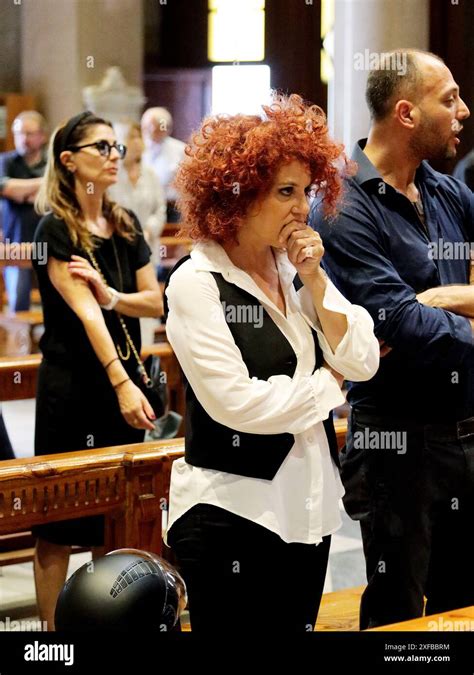 Rome Funeral Of Maria Rosaria Homage In The Parish Of San Giuseppe Al Trionfale In The Photo