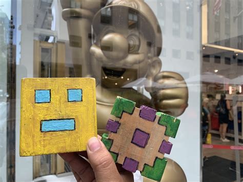 Geometry Dash Plush Gold Mario Statue Selfie By Cpendash On Deviantart