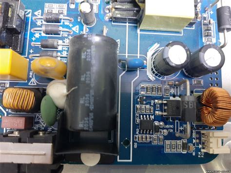 Прошивка Yasin LED-32LG58 Шасси (Main Board): CV3663C-P32