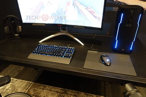 CORSAIR Launches Full Range Of Wireless Gaming Peripherals At CES 2018 TechPowerUp
