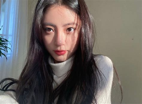 Pinterest คนสวย ลุคการแต่งหน้า ทรงผม